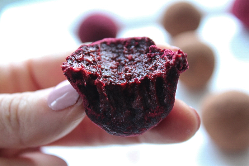 Raw, Red Velvet Truffels. – Rejoice Nutrition and Wellness